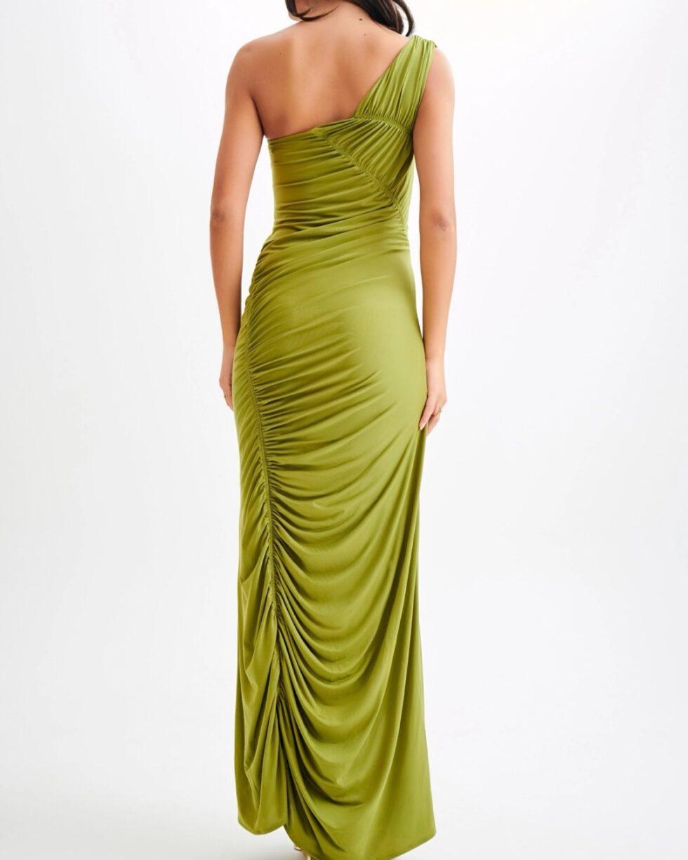 A Casual Guide to Evening Dress Code | Blog | Onrotate